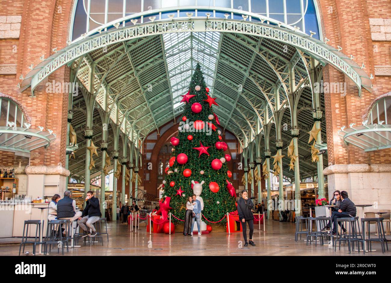 The Great Christmas Tree of the Modernist Building of the Mercado de ...