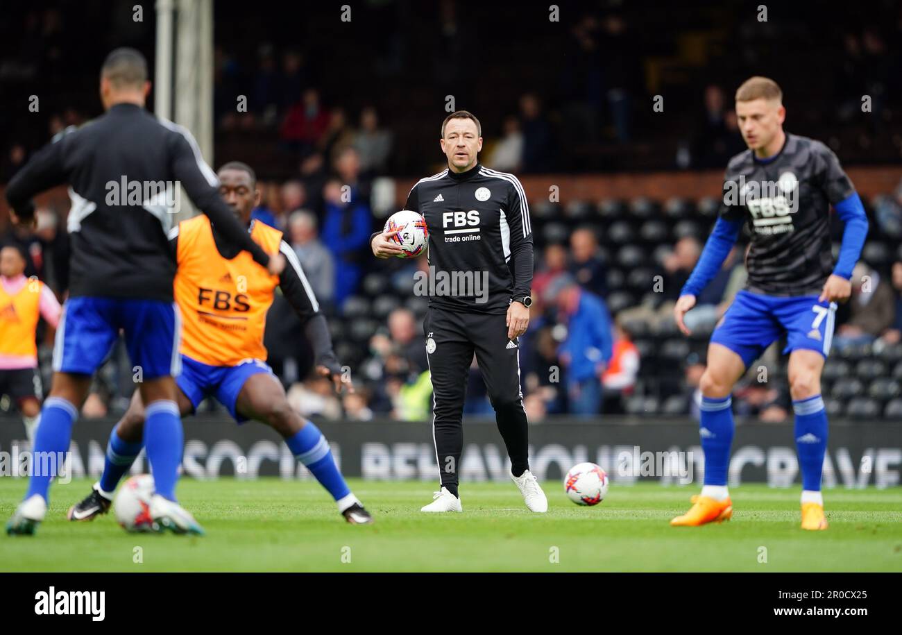 Leicester City coach John Terry with players during warm up ahead of ...