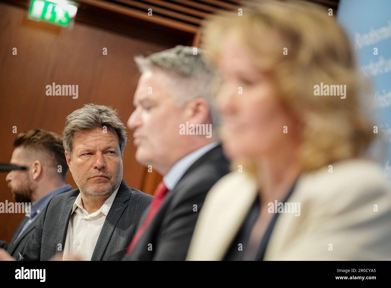 Secretary general mathias cormann hi-res stock photography and images ...