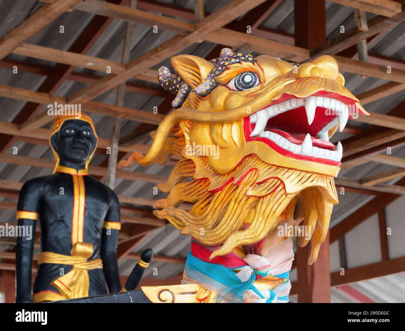 Chinese temple dog hi-res stock photography and images - Alamy