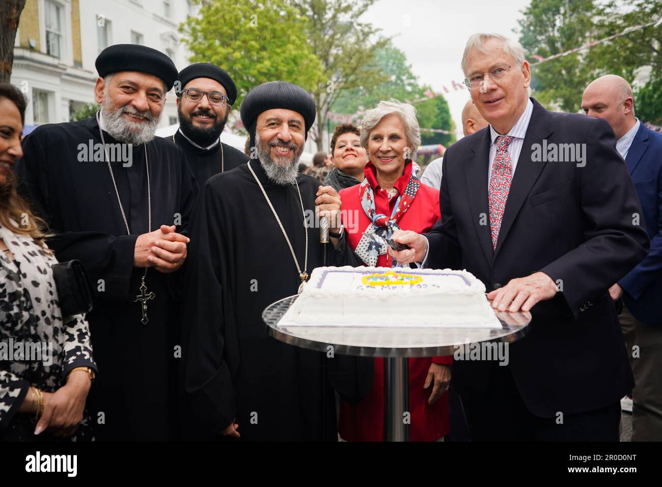 The Duke and Duchess of Gloucester cut a cake at the Big Help Out event ...