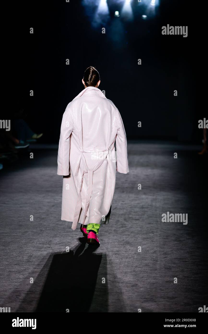 Modelo de marca hi-res stock photography and images - Alamy