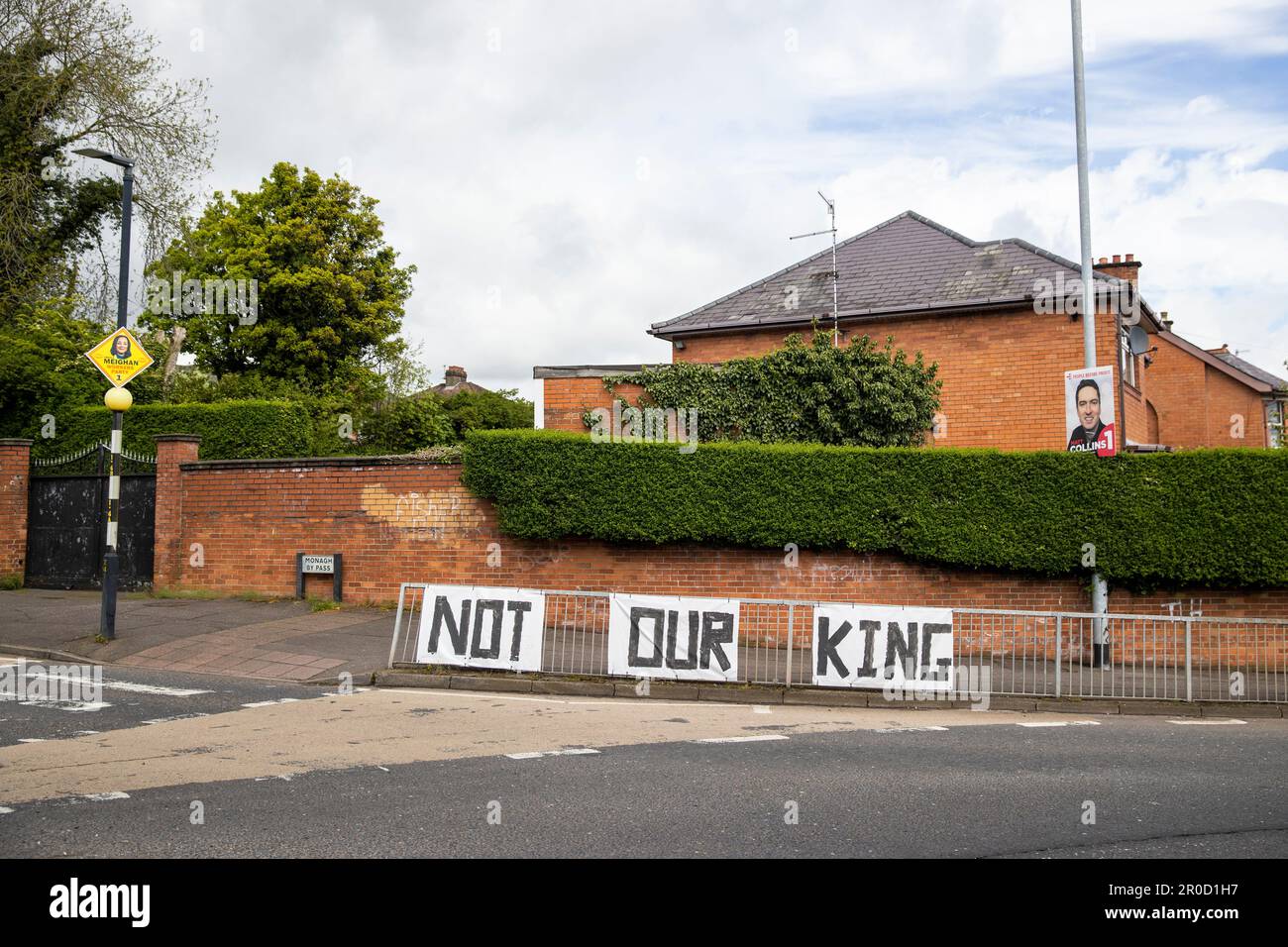 Anti-monarchy signs on the railings of the Monagh By Pass roundabout in ...