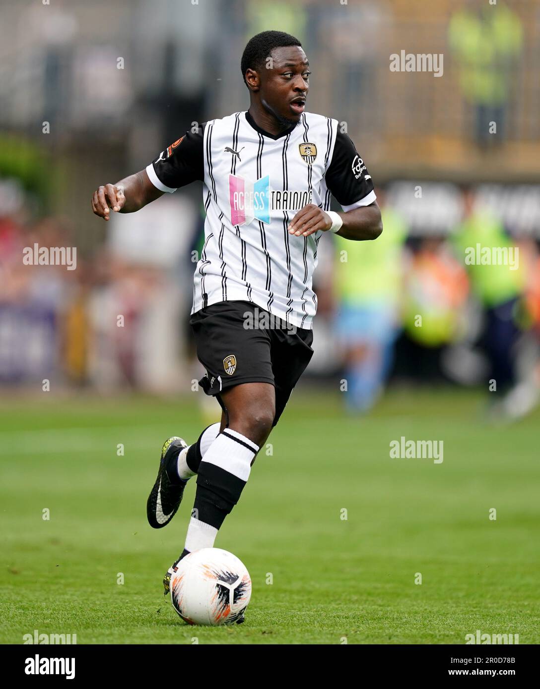 Aaron nemane notts county hi-res stock photography and images - Alamy