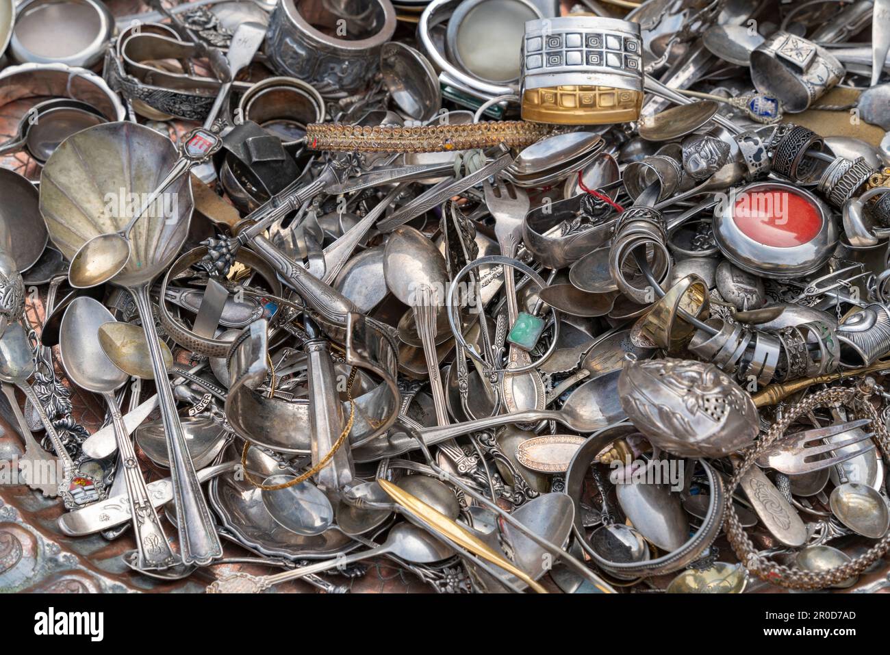 Silver metal pile hi-res stock photography and images - Alamy