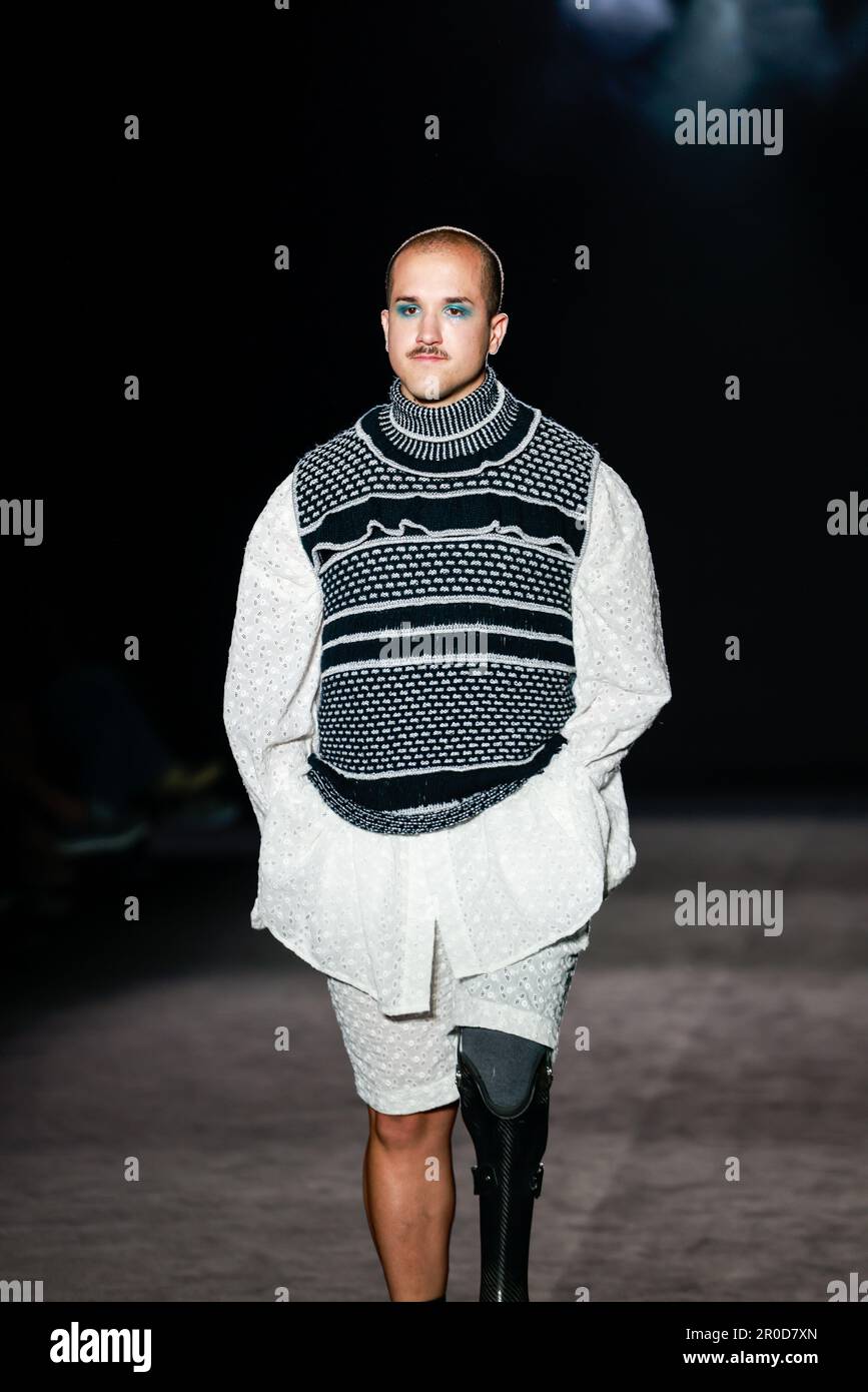 Modelo de ropa hi-res stock photography and images - Alamy