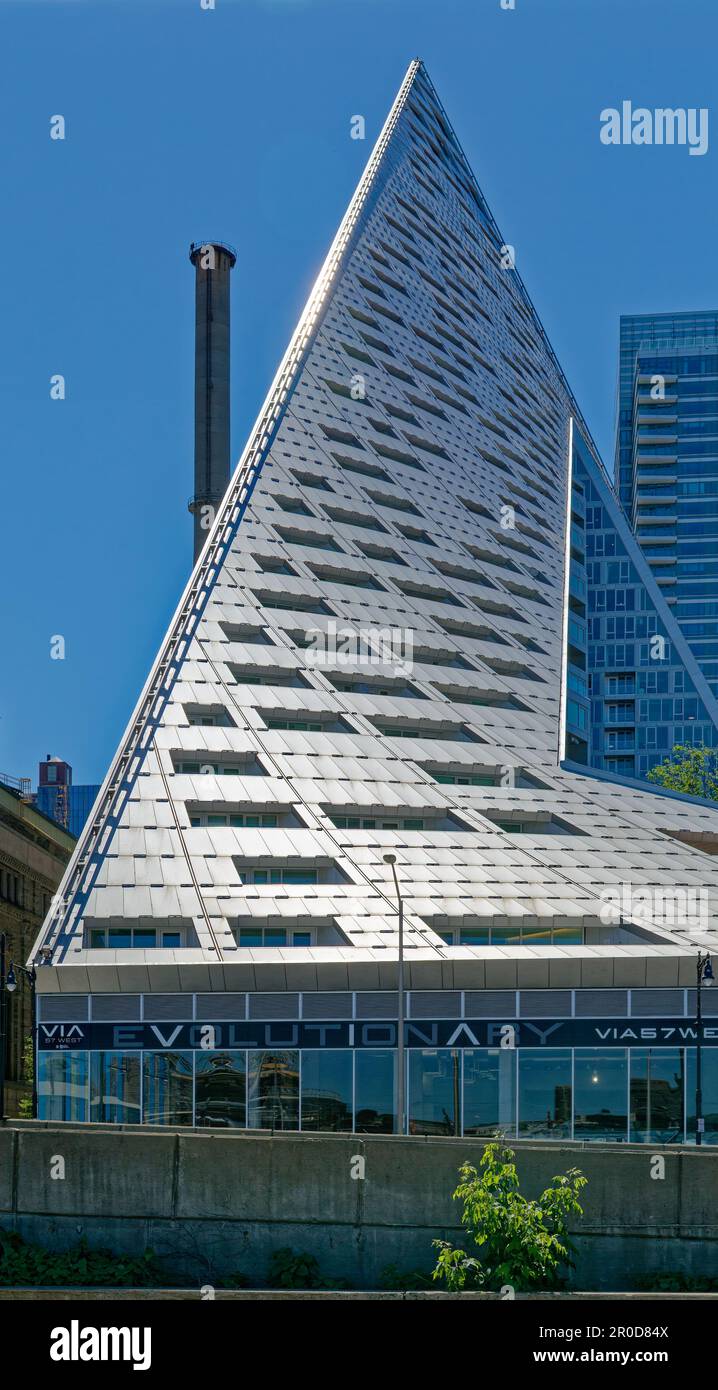 VIA 57 West Apartments represents a new building type – courtscraper ...