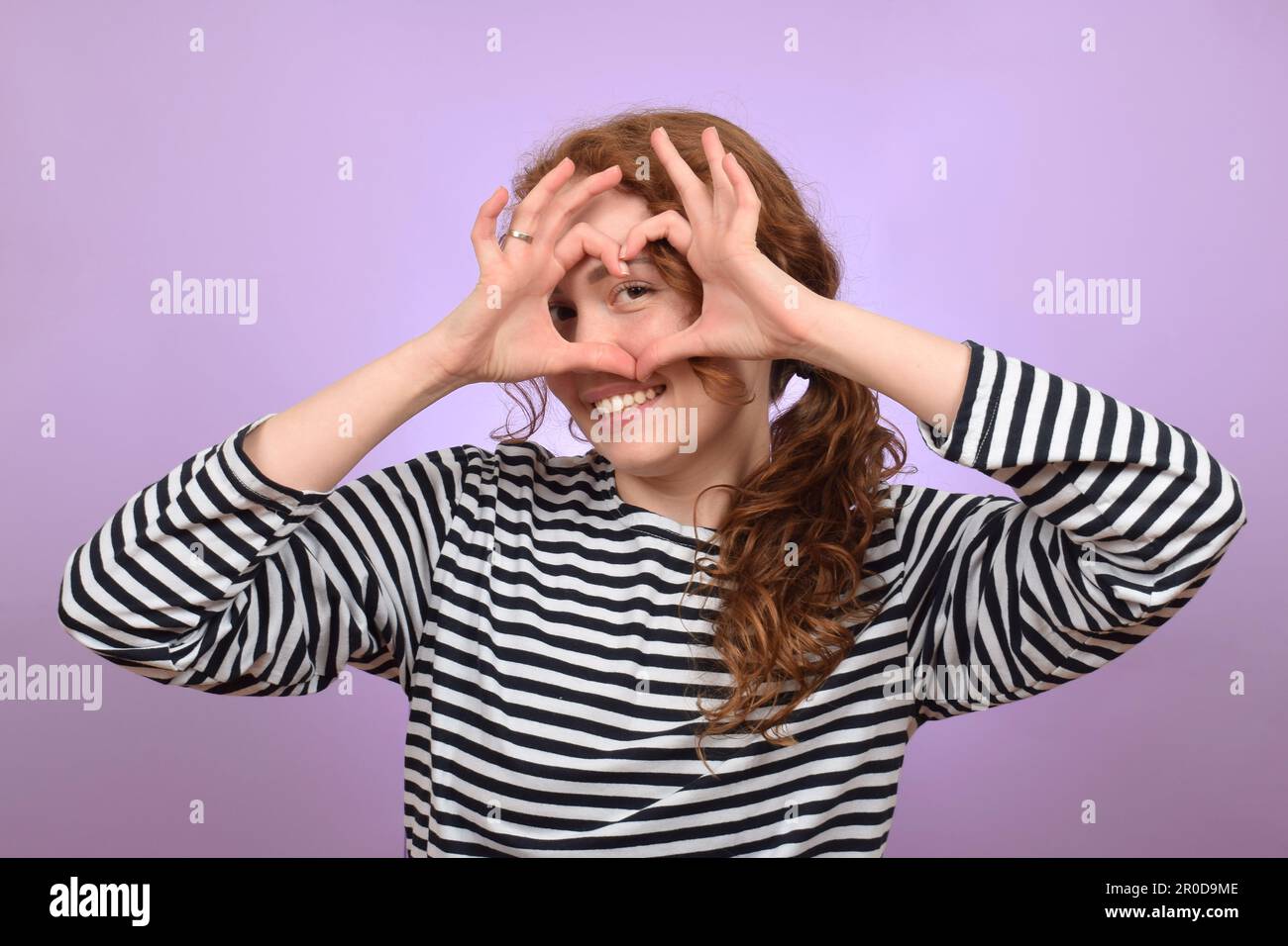 Cute women hi-res stock photography and images - Alamy