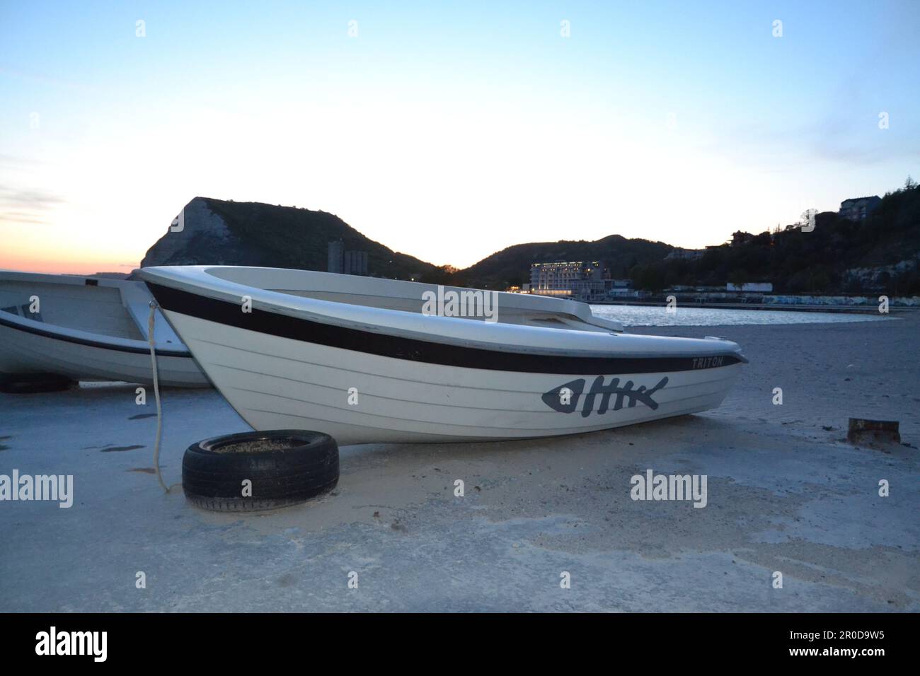 Fisherman boats hi-res stock photography and images - Alamy