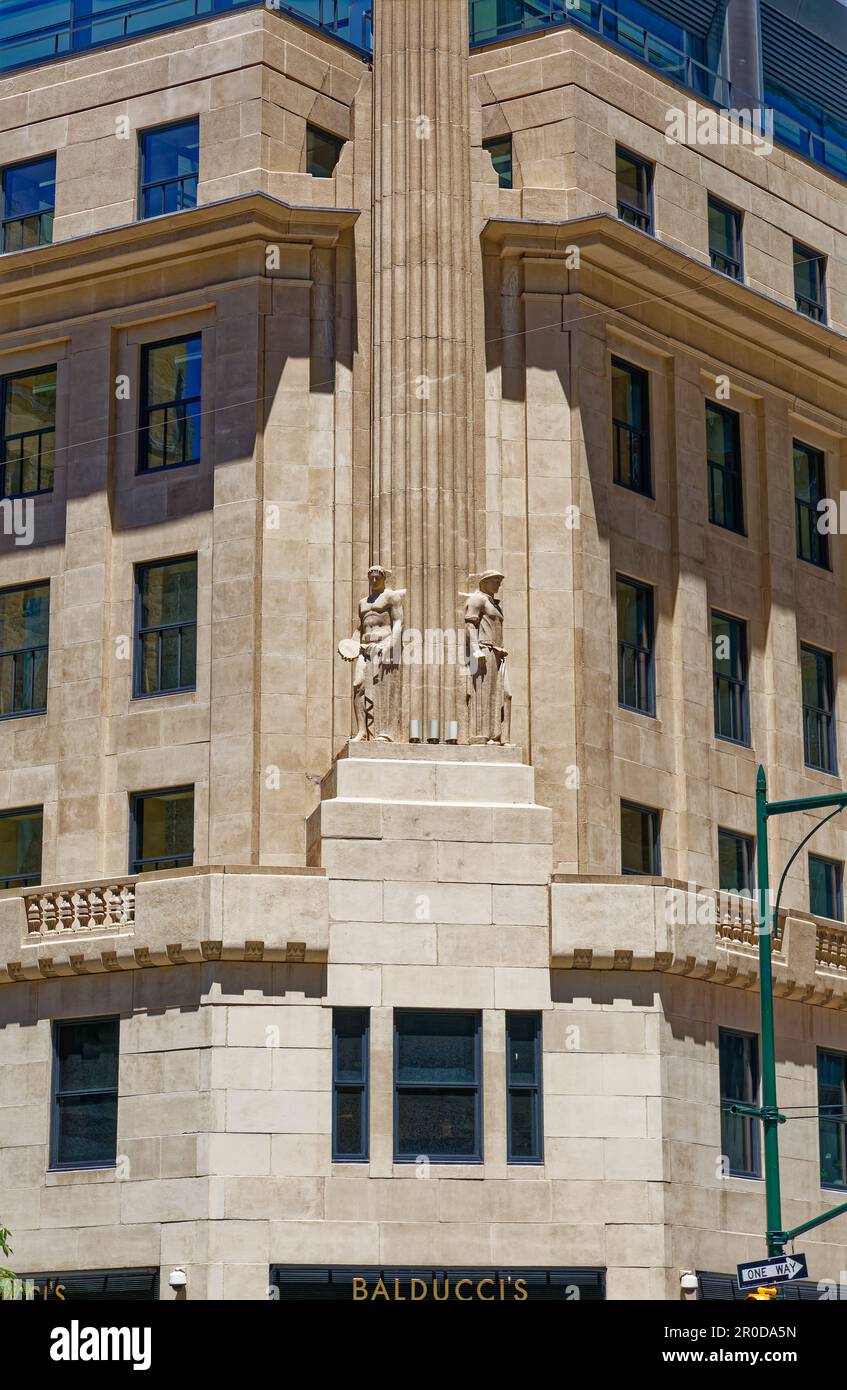 The diagrid glass Hearst Tower was built in 2006 atop the stone Hearst ...