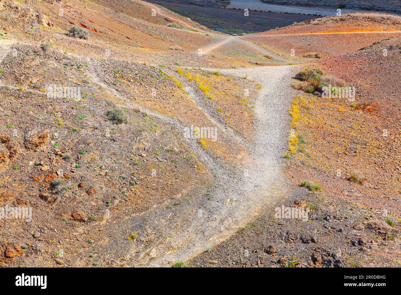 Afghanistan desert path hi-res stock photography and images - Alamy