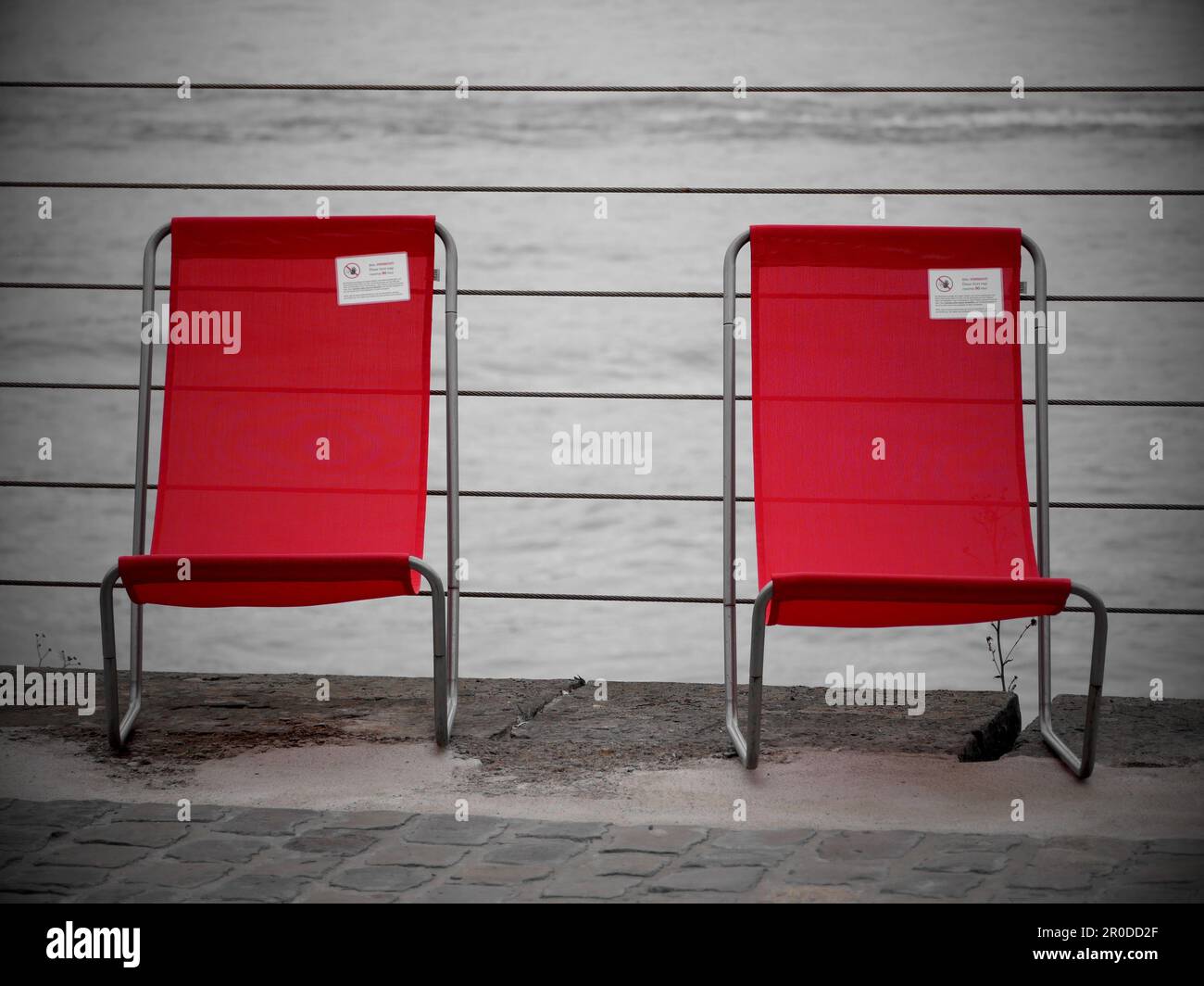 Comfortable chairs hi-res stock photography and images - Alamy