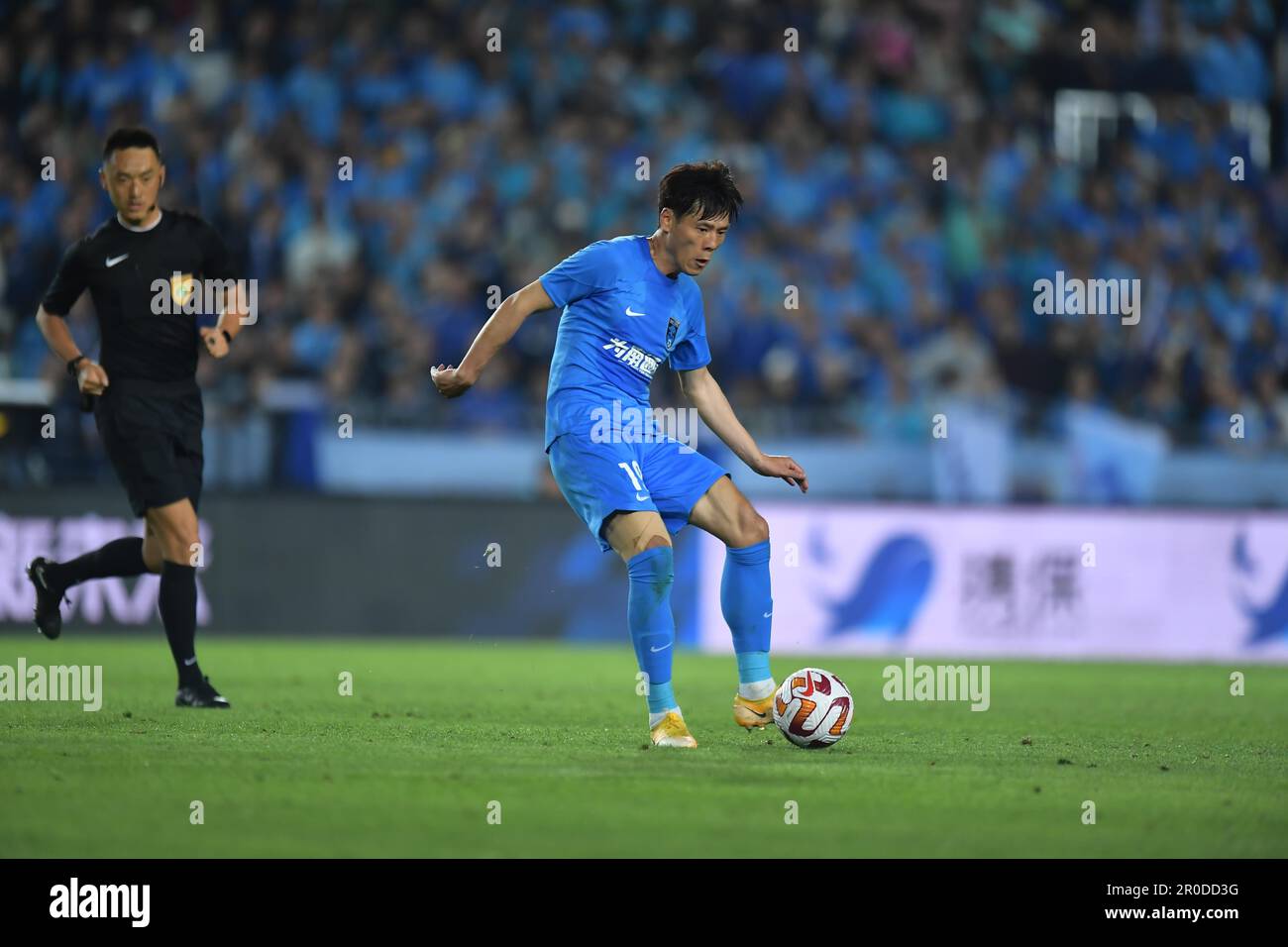 Changchun Yatai Football Club defeated Nantong Zhiyun Football Club ...