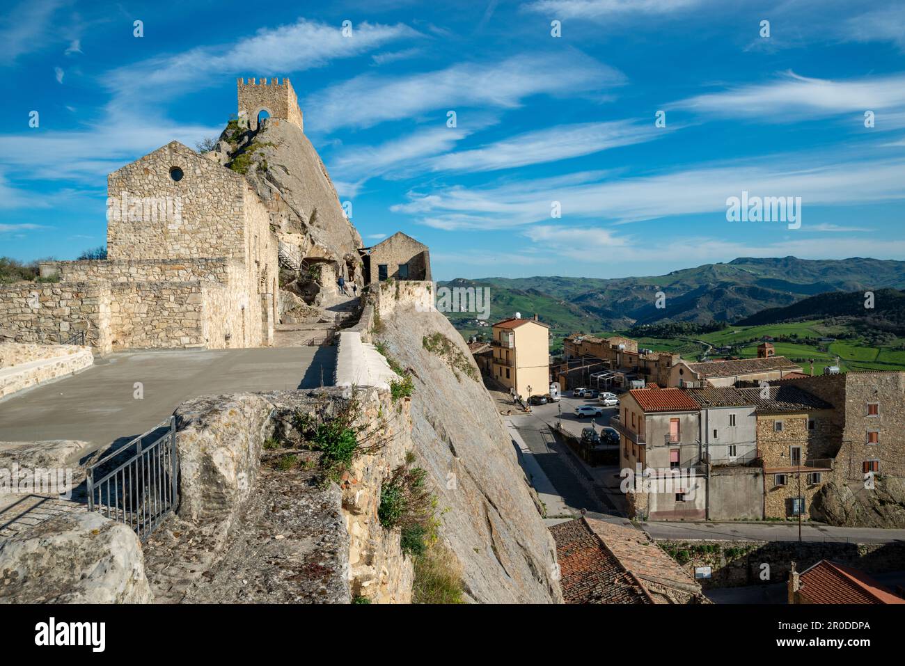 castello di Sperlinga Stock Photo - Alamy