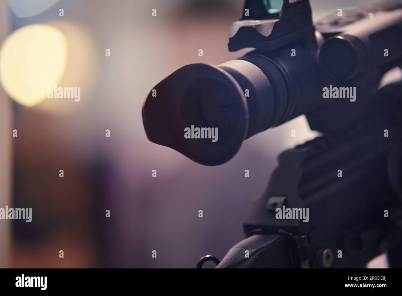 Optical sight on a sniper rifle. Optical sight on the weapon Stock ...