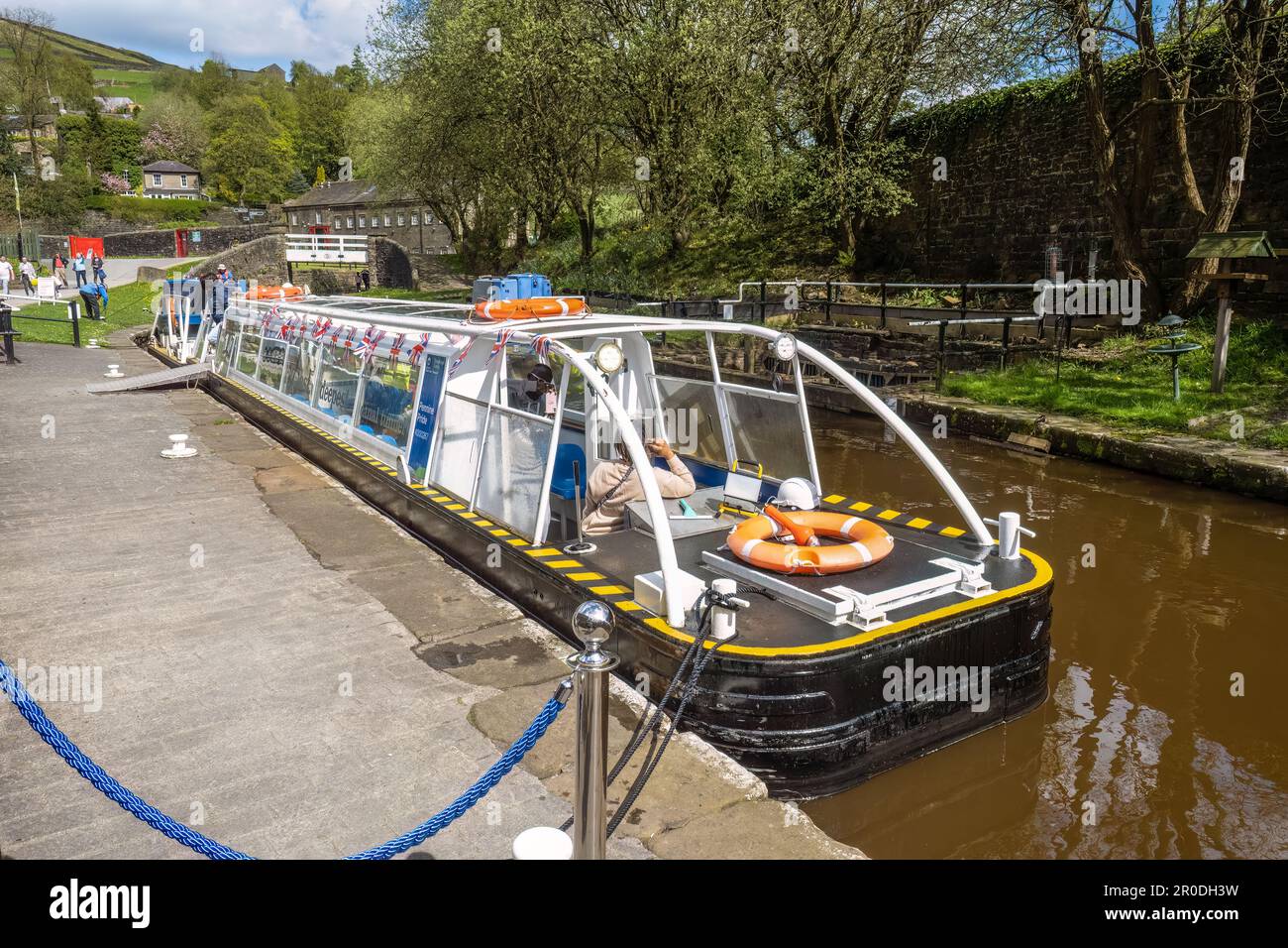 Huddersfield district hi-res stock photography and images - Alamy