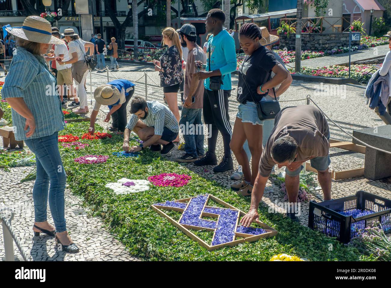 May flower festival hi-res stock photography and images - Alamy