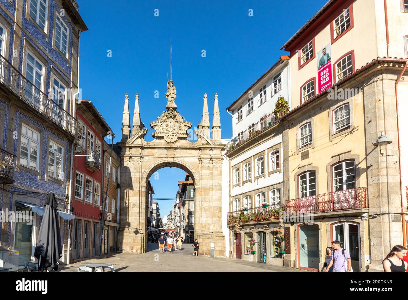 Braga, Portugal - April 30, 2023: The Arch of the New Gate, Arco da ...