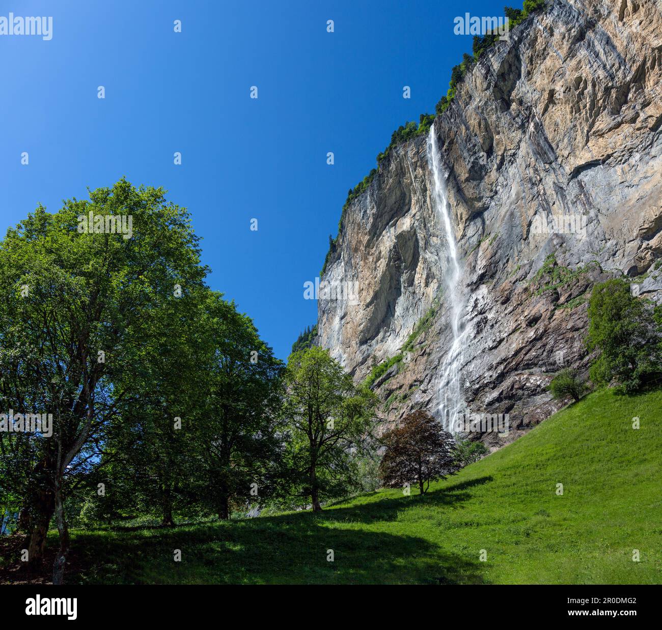Lauterbrunnen people hi-res stock photography and images - Alamy