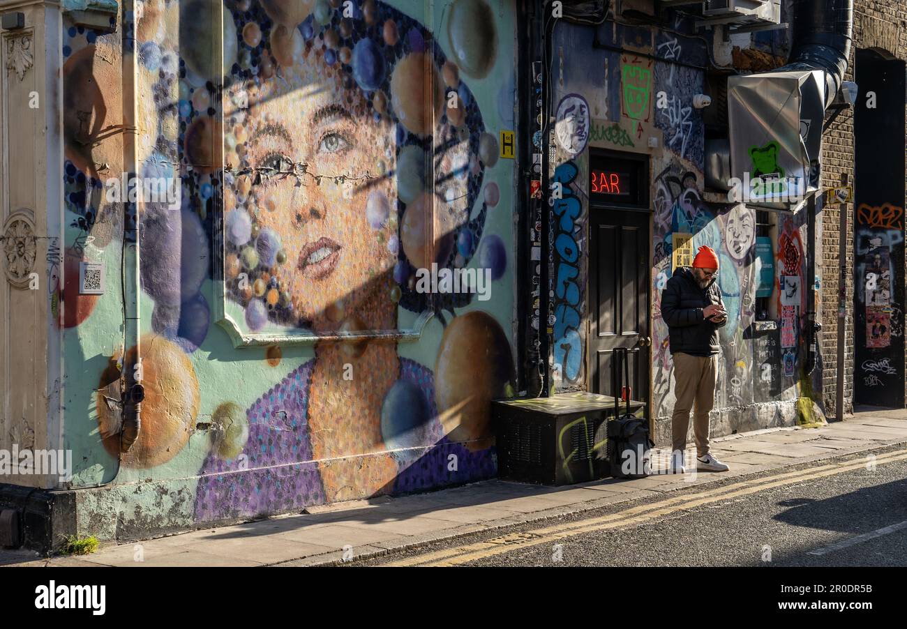 Murals in Shoreditch,London,England,UK Stock Photo - Alamy
