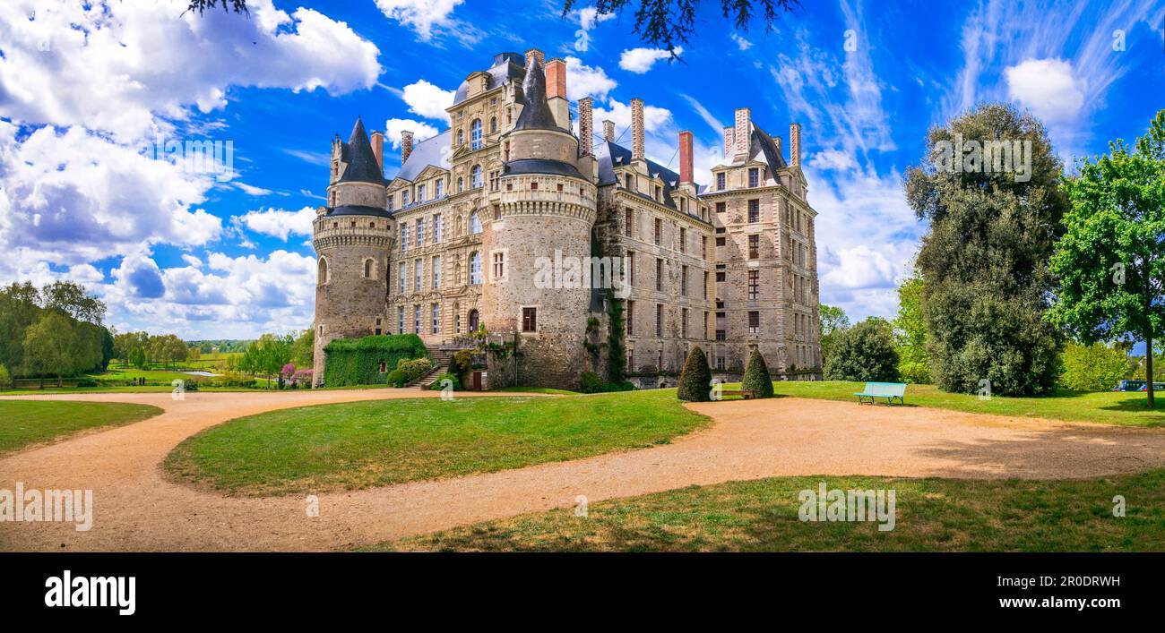 Most beautiful and elegant castles of France - Chateau de Brissac ...