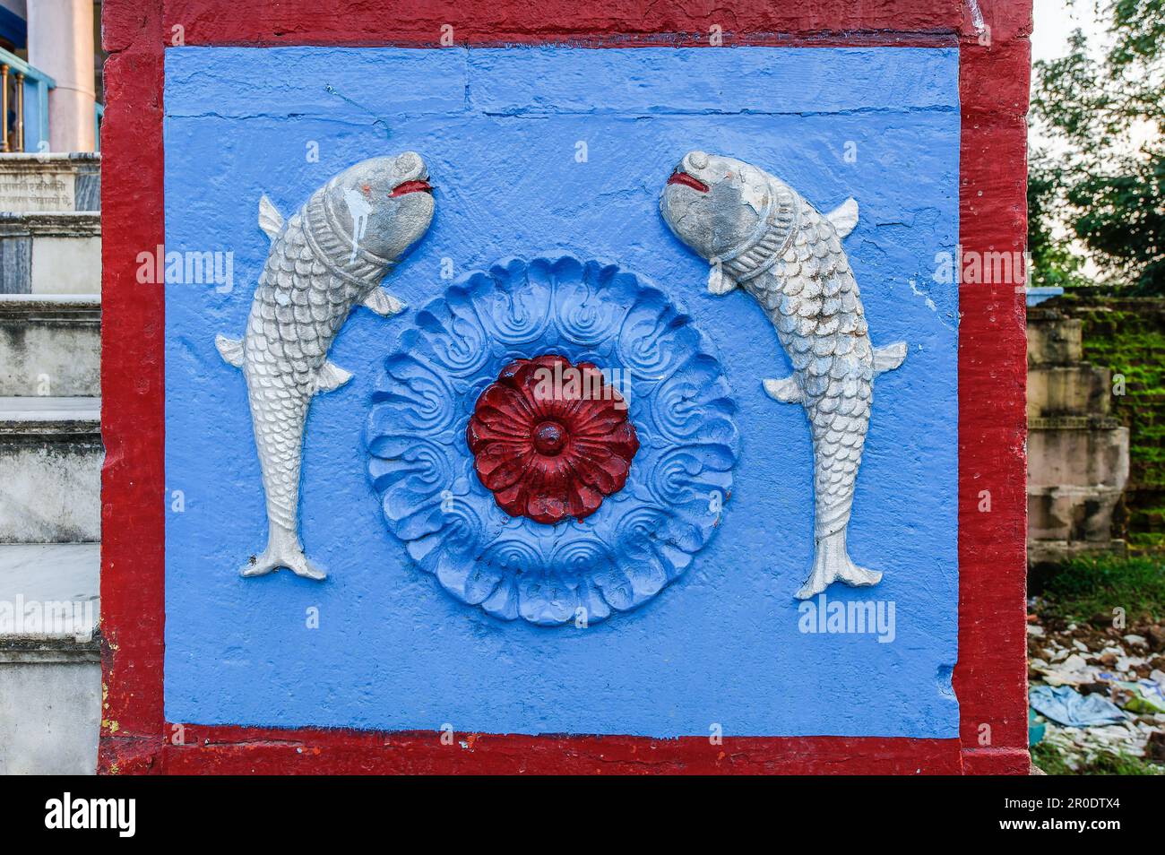 08 31 2008 Pisces Astrological sign two fishes Shree Swaminarayan ...