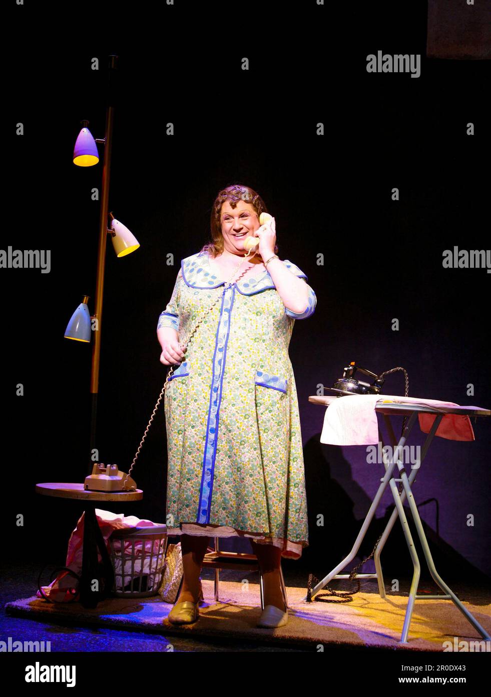 Michael Ball (Edna Turnblad) in HAIRSPRAY at the Shaftesbury Theatre ...