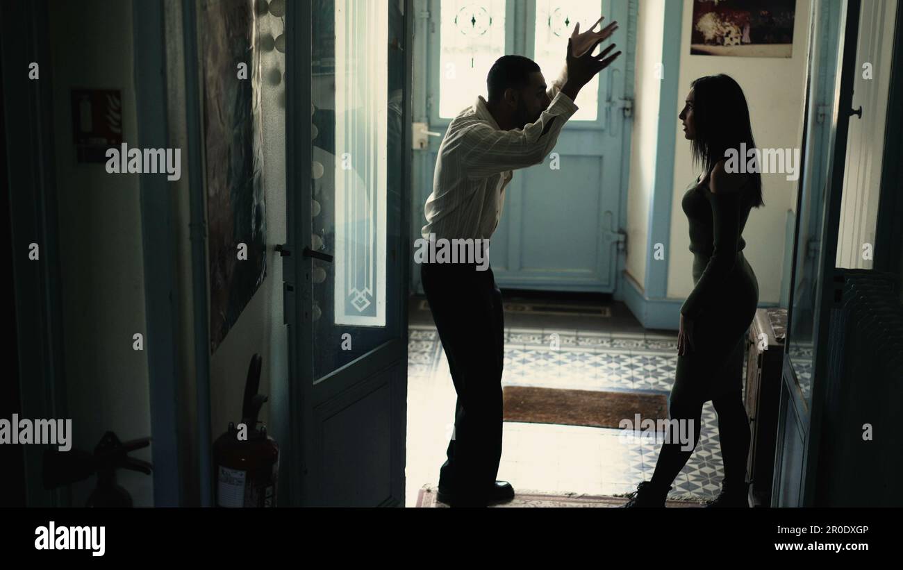 Verbal fight hi-res stock photography and images - Alamy