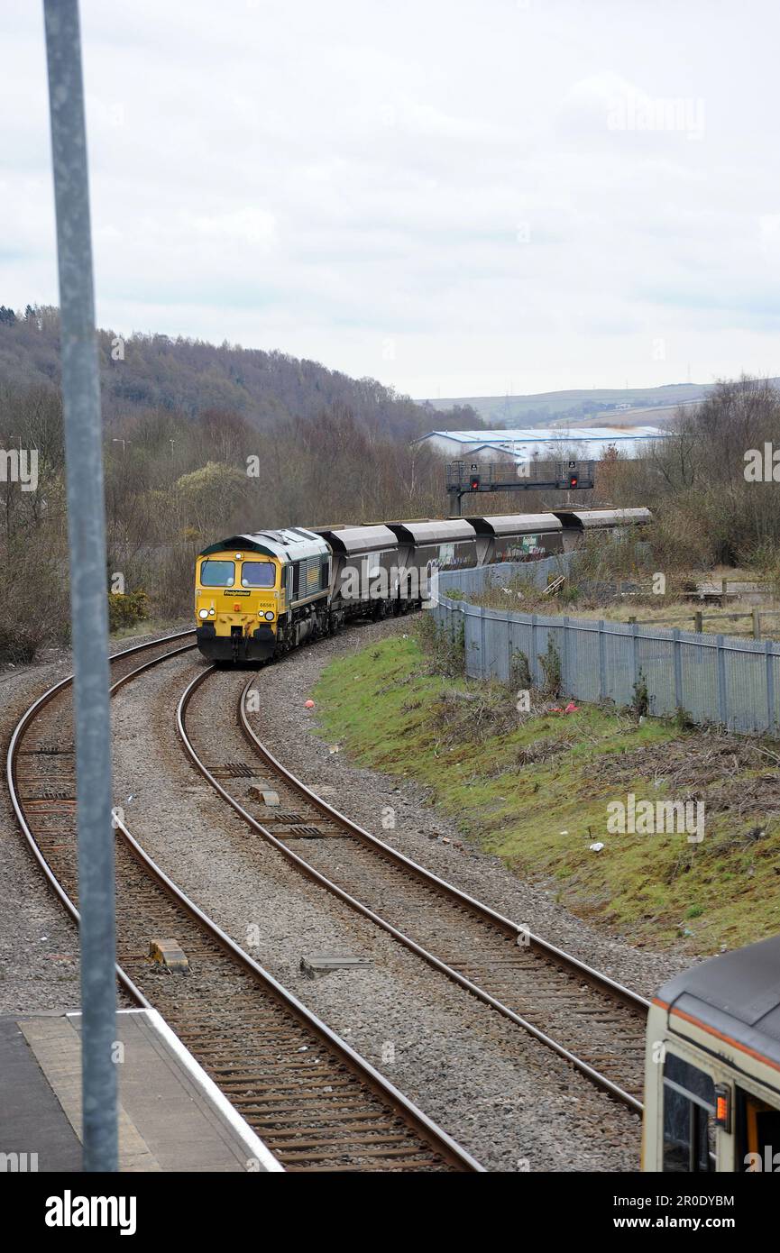 "66561" with a train of empties for Tower Colliery crosses a southbound ...