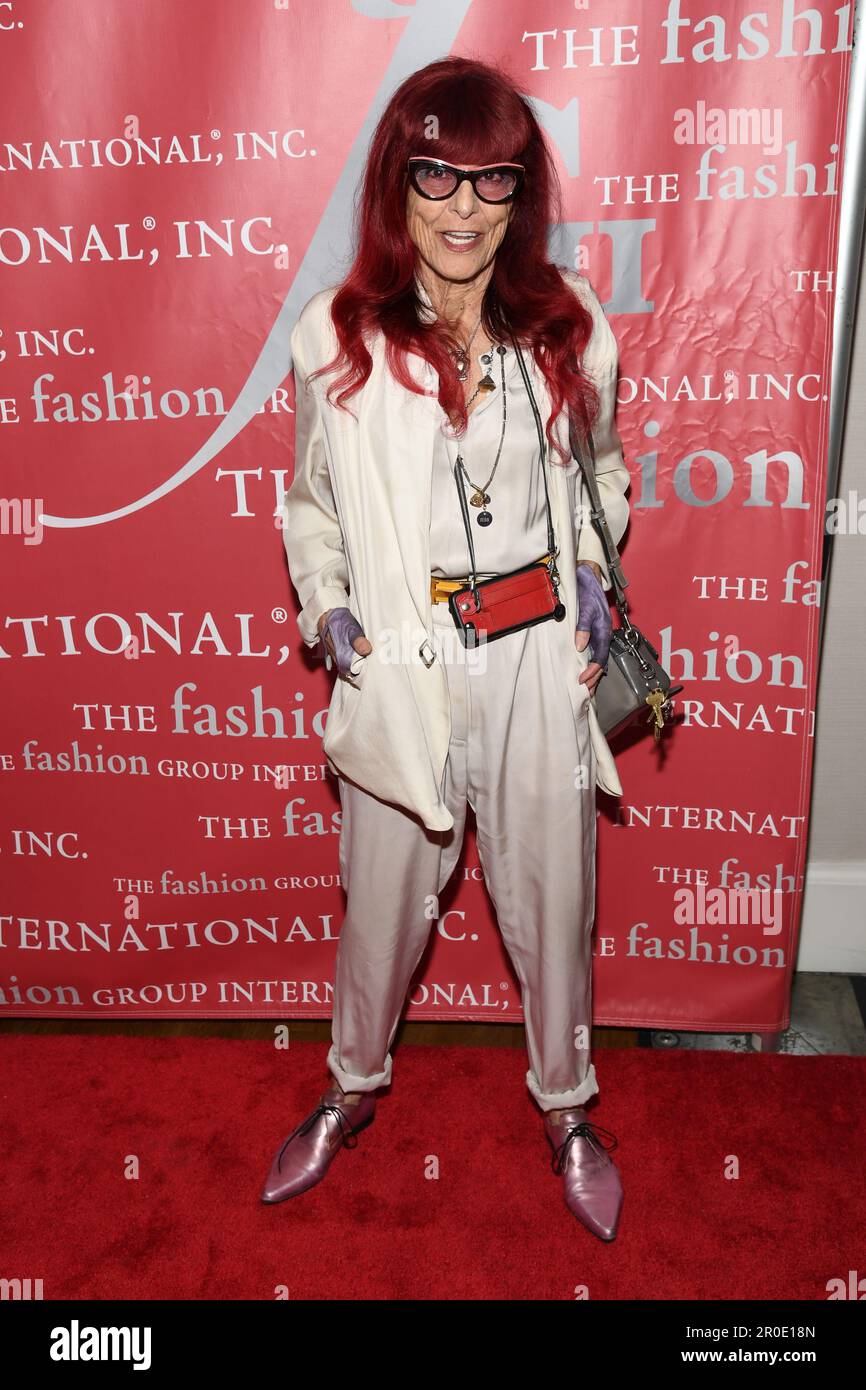 Patricia field art fashion hi-res stock photography and images - Alamy