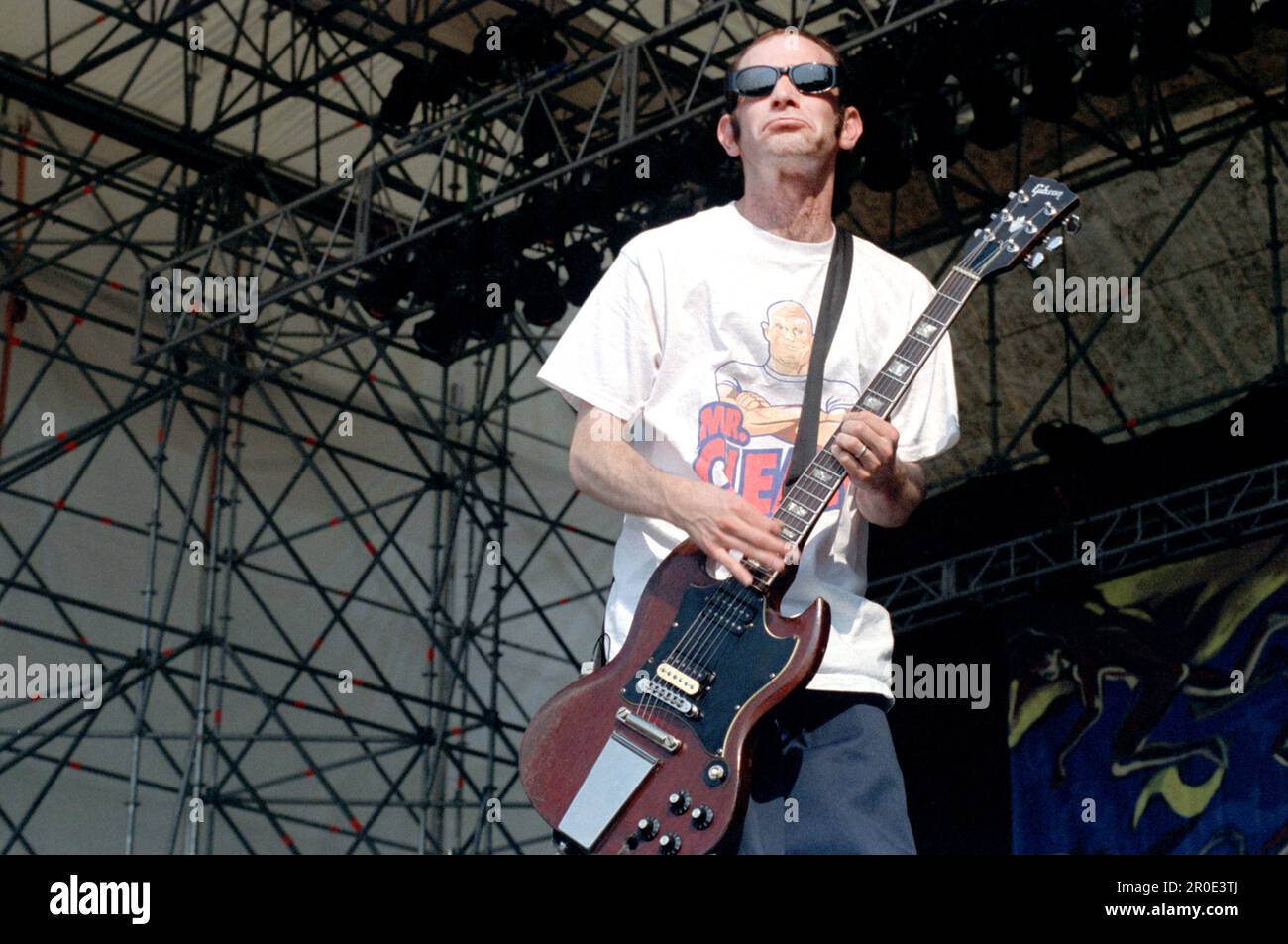Milan Italy 1996-07-11 : Greg Hetson of American punk band Bad Religion ...