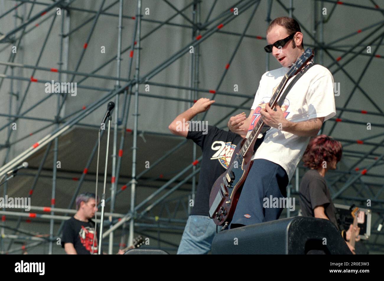 Milan Italy 1996-07-11 : Greg Hetson of American punk band Bad Religion ...