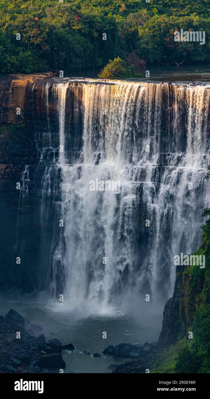 Kambadaga waterfalls, Fouta Djallon, Guinea Conakry Stock Photo - Alamy