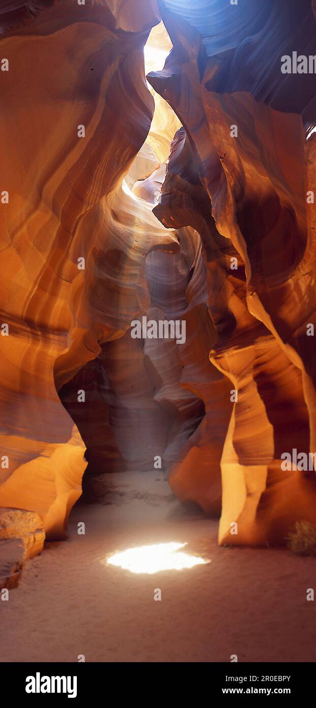 A ray of light falling into a cave, Antelope Canyon, Arizona USA Stock ...