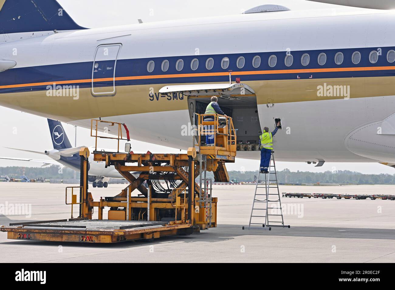 Impressions from Franz Josef Strauss Airport in Munich on May 8th, 2023 ...
