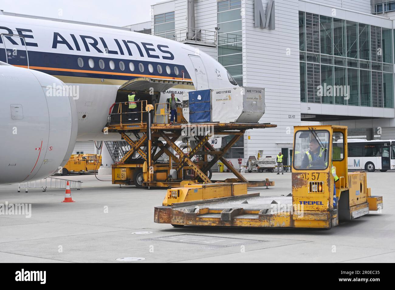 Impressions from Franz Josef Strauss Airport in Munich on May 8th, 2023. Handling, loading of a ...