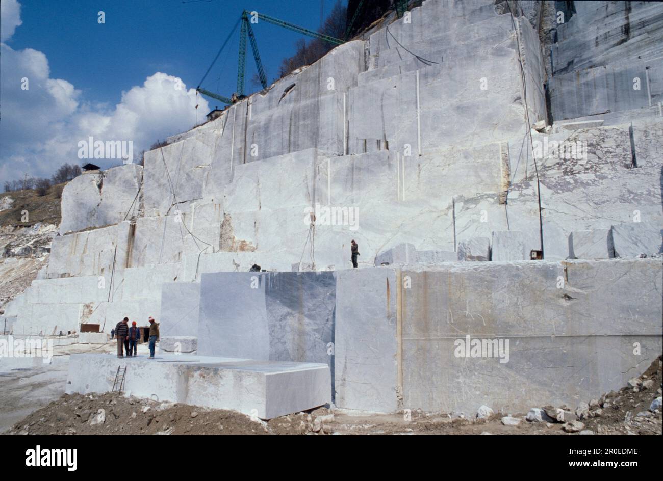 Cuboid rocks hi-res stock photography and images - Alamy
