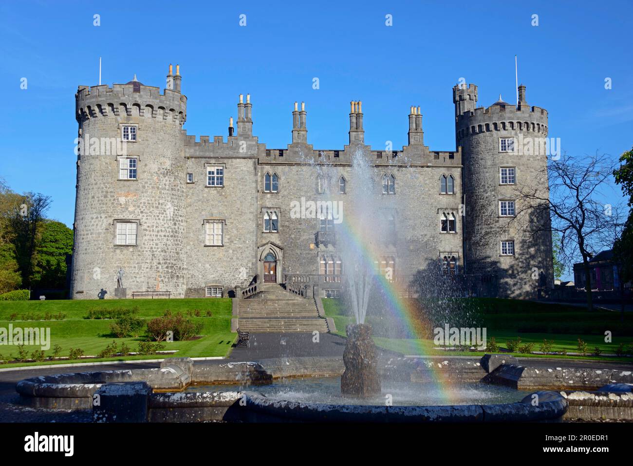 Kilkenny Castle, Castle, Kilkenny, Ireland Stock Photo - Alamy
