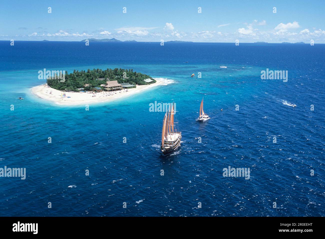 Aerial view of beachcomber island hi-res stock photography and images ...