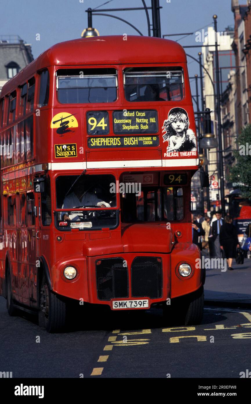 Double decker bus at Oxford Street, London, England, Great Britain ...