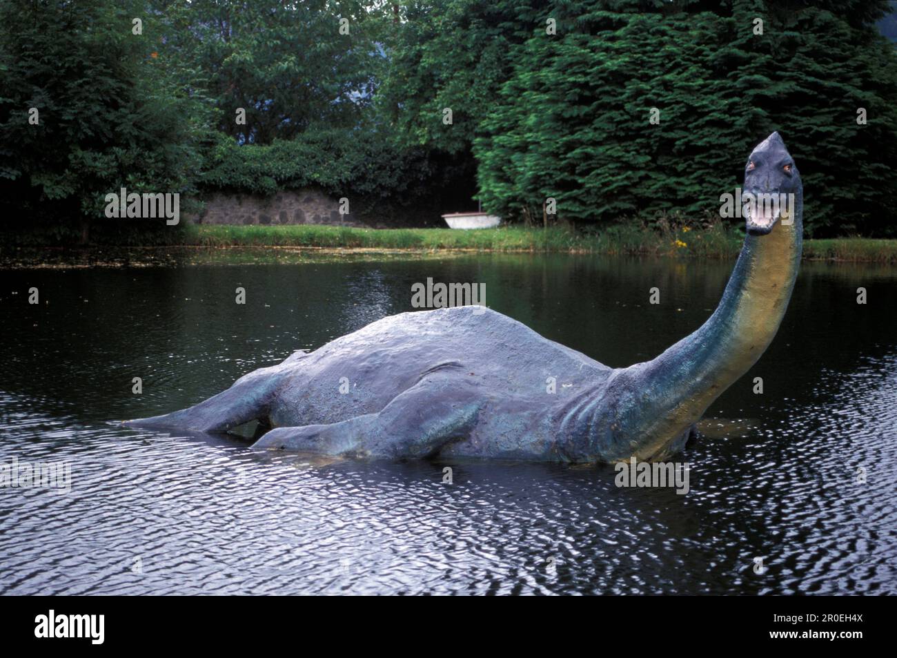 Sculpture of the monster of Loch Ness, Drumnadroicht, Invernesshire ...