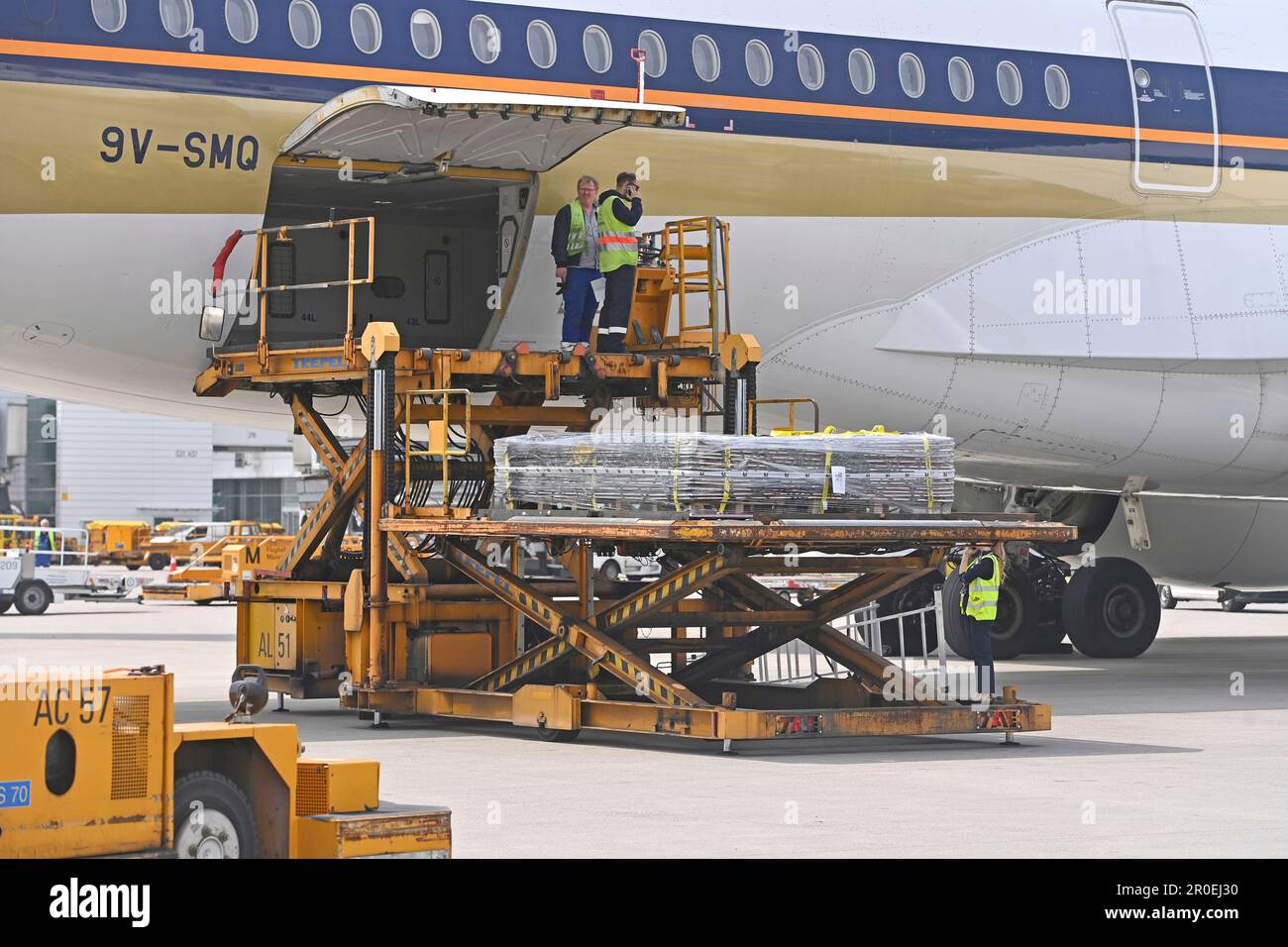 Impressions from Franz Josef Strauss Airport in Munich on May 8th, 2023 ...