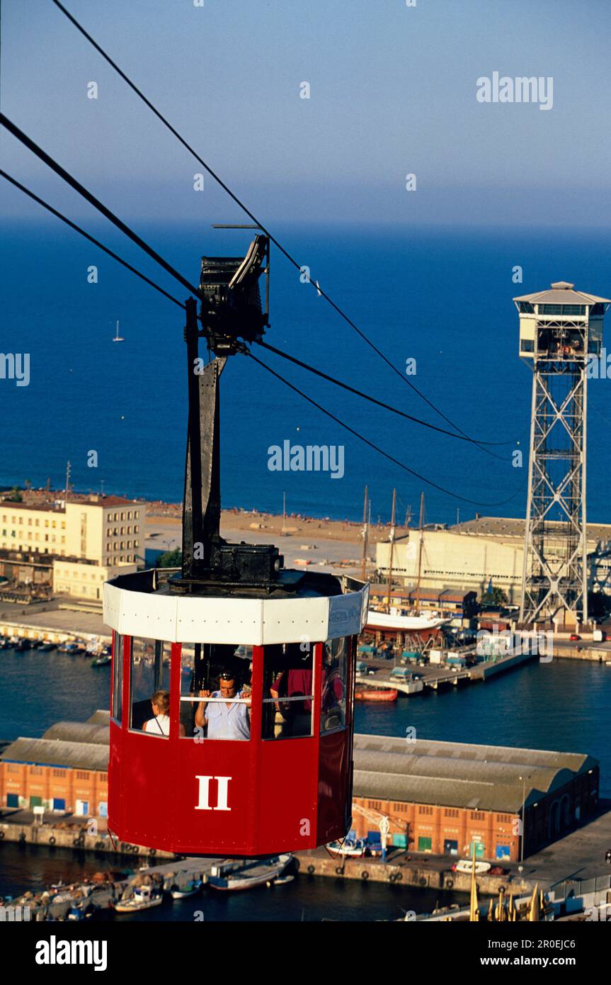 Cable Car Barcelona, TransbordadorAeri, cable car over harbour and ...