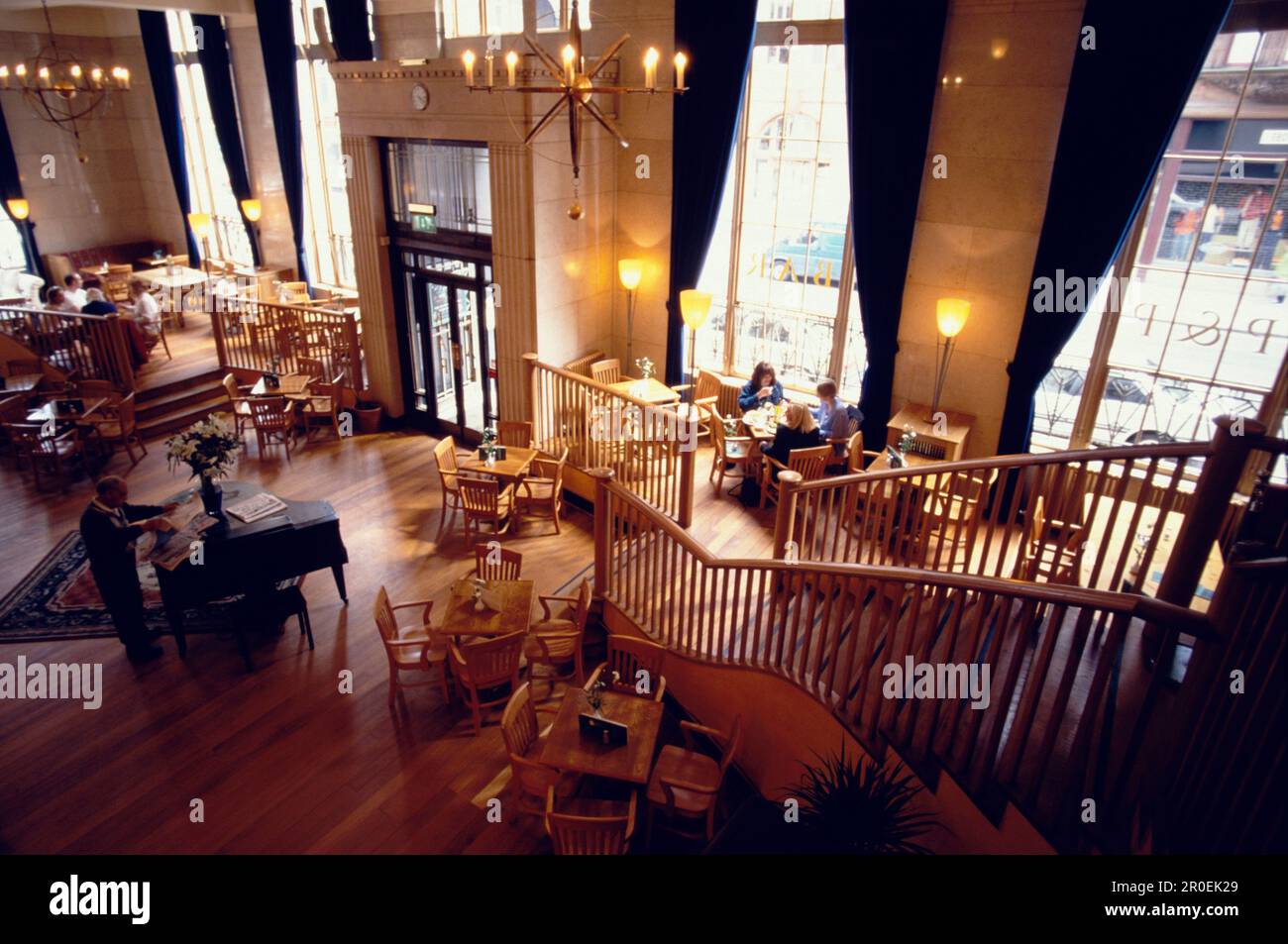 Piano Bar, Glasgow Scotland, United Kingdom Stock Photo - Alamy