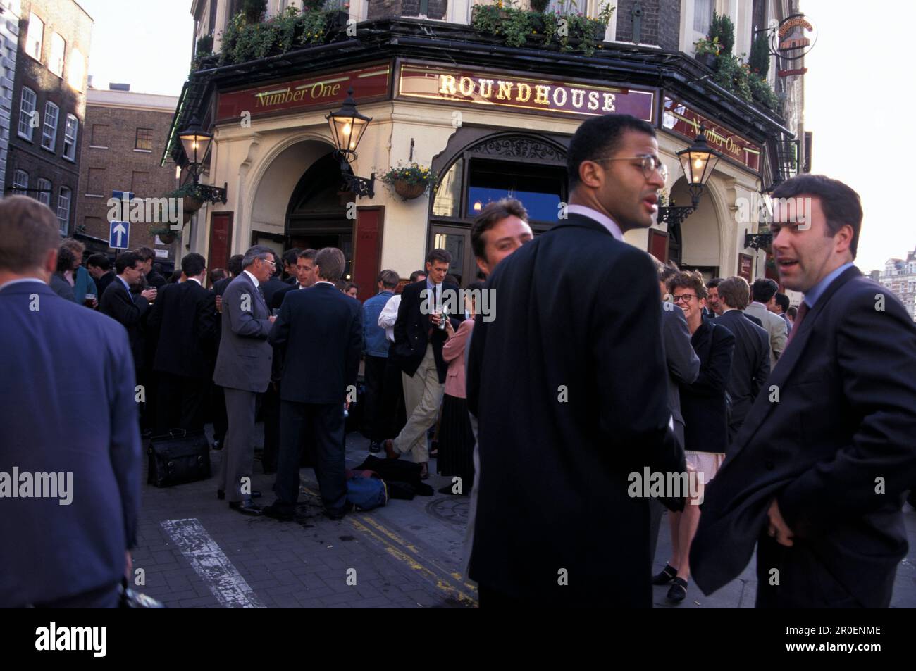 People outside a pub, Covent Garden, London, England, Great Britain ...