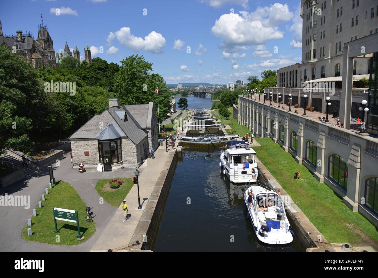 Rideau canal unesco world heritage site hi-res stock photography and ...