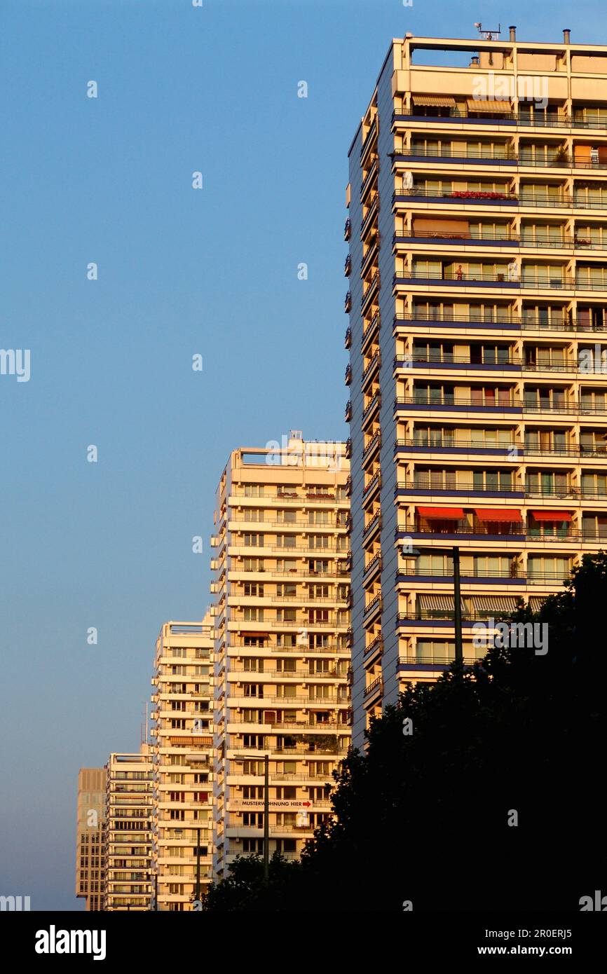 Berlin high rise buildings hi-res stock photography and images - Alamy