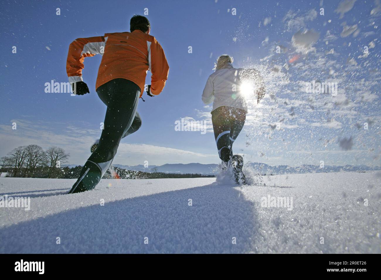 Old man walking through snow hi-res stock photography and images - Alamy