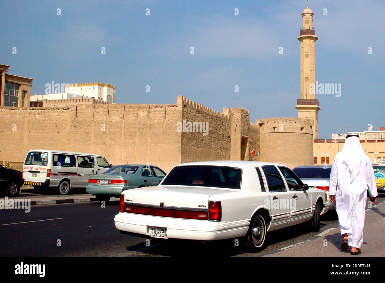 Arab and cars in front of Dubai Museum, Dubai, UAE, United Arab ...