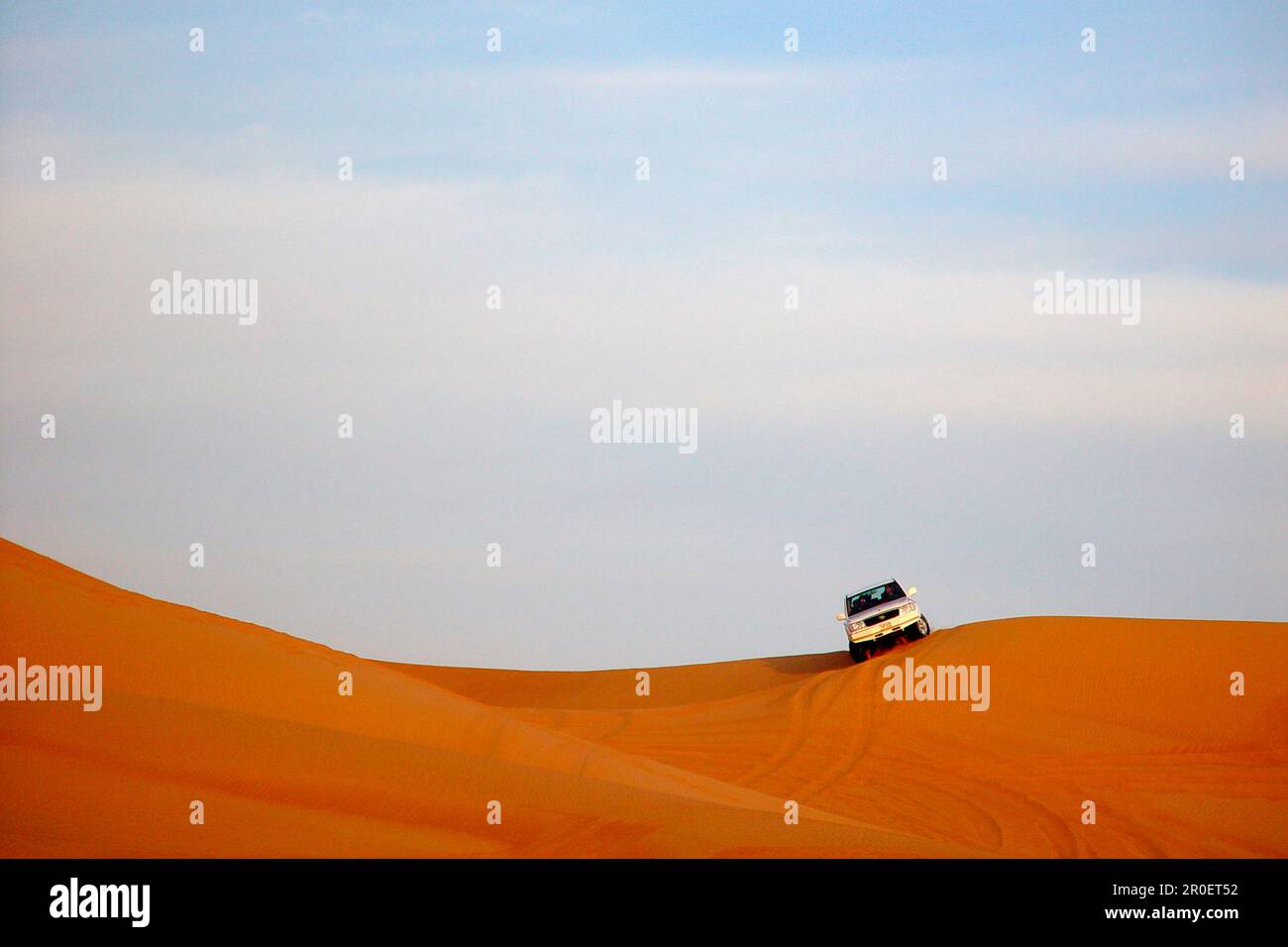 Jeep on a dune in the desert, Dubai, UAE, United Arab Emirates, Middle ...